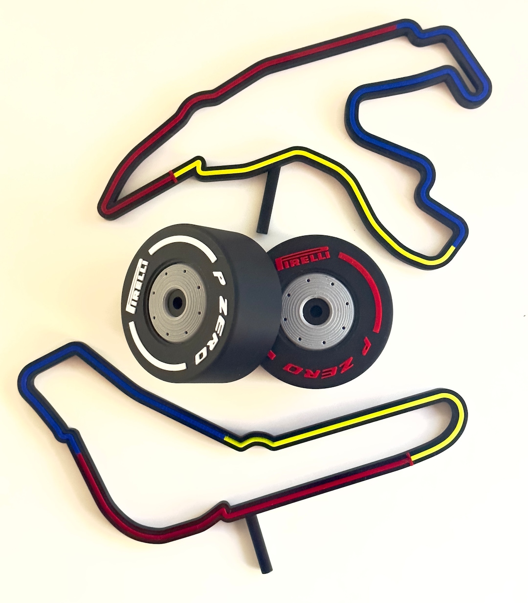 Large F1 Tyre Stand | 25+ Tracks | Large Tyre Size - Soft, Medium, Hard ...