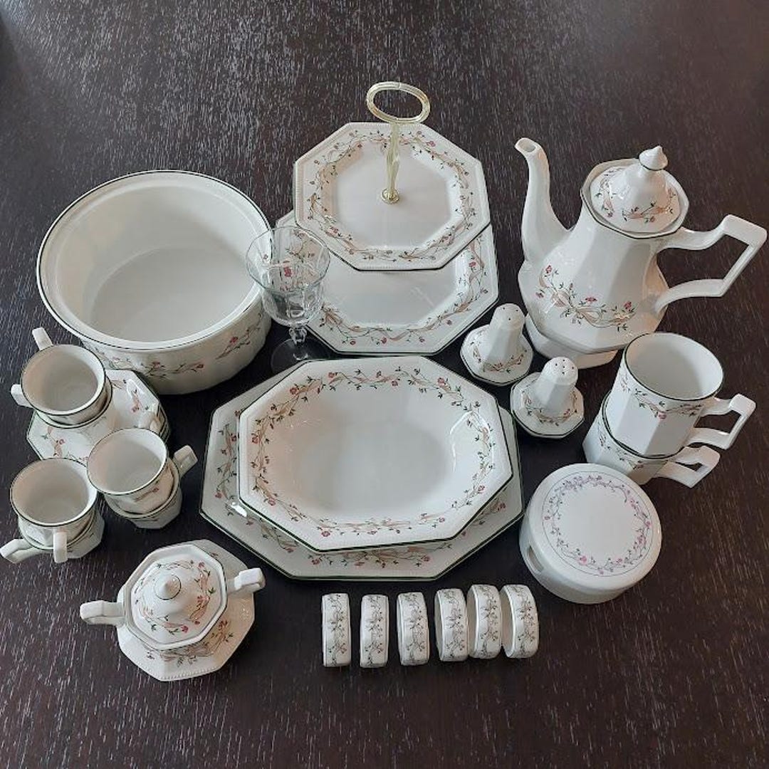 Vintage Johnson Brothers Eternal Beau 1980s Crockery Set China ...