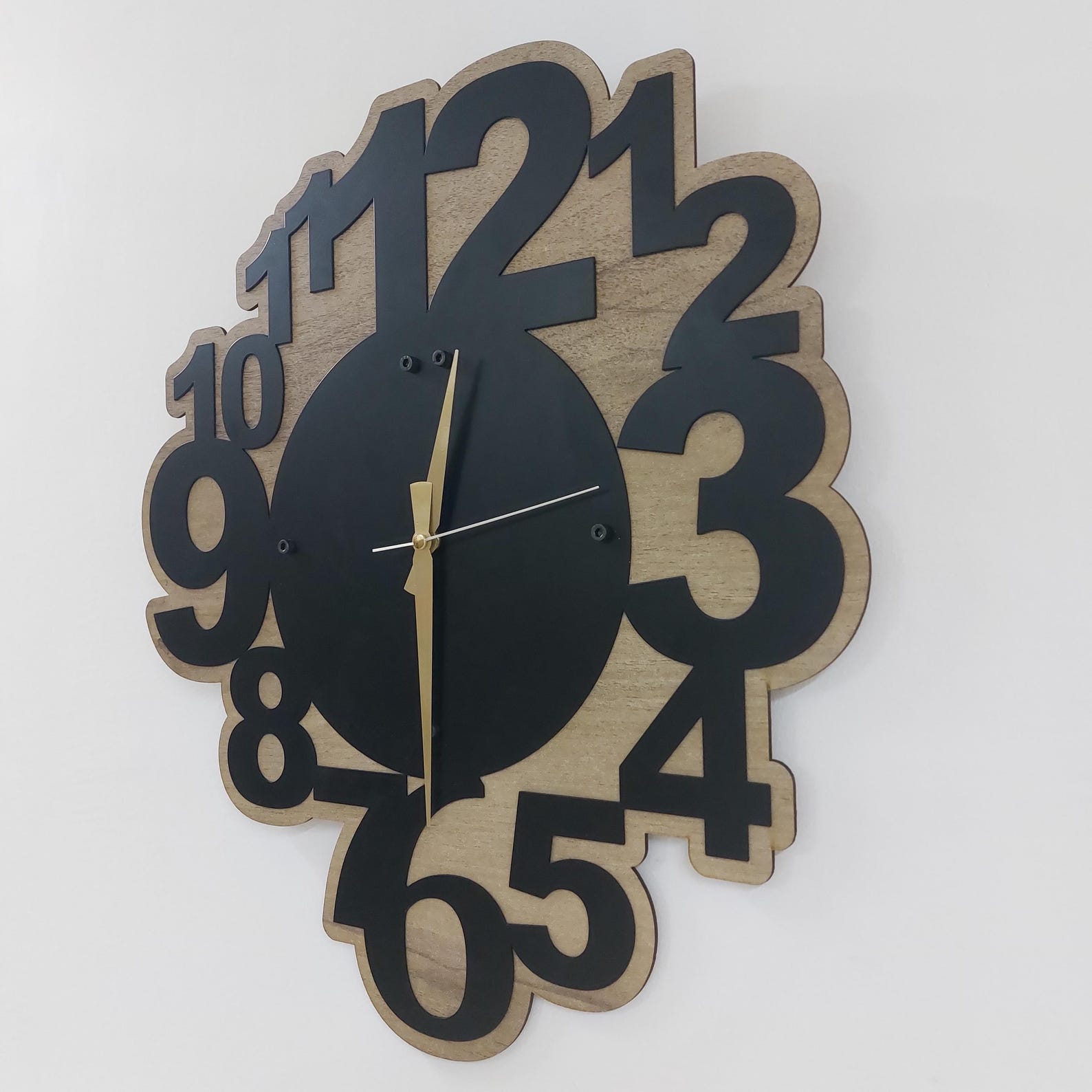 Modern Metal and Wood Wall Clock With Latin Numeral, Modern Design Wall ...