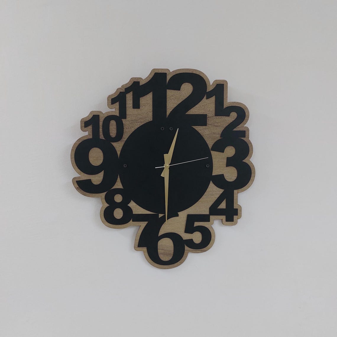 Modern Metal and Wood Wall Clock With Latin Numeral, Modern Design Wall ...