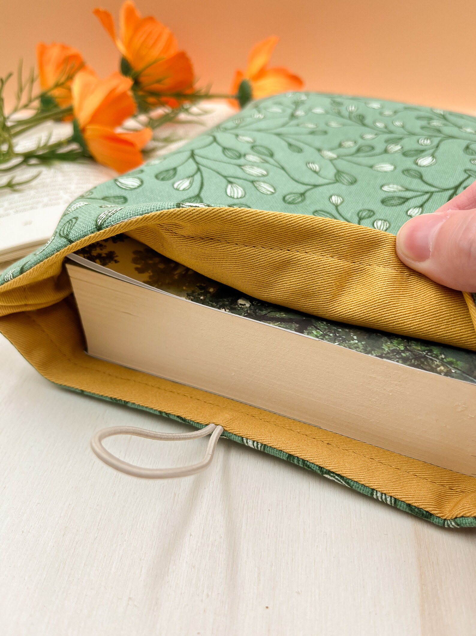 Leaves Book Sleeve, Botanical Book Pouch, Green Book Bag, Bookish Gift ...