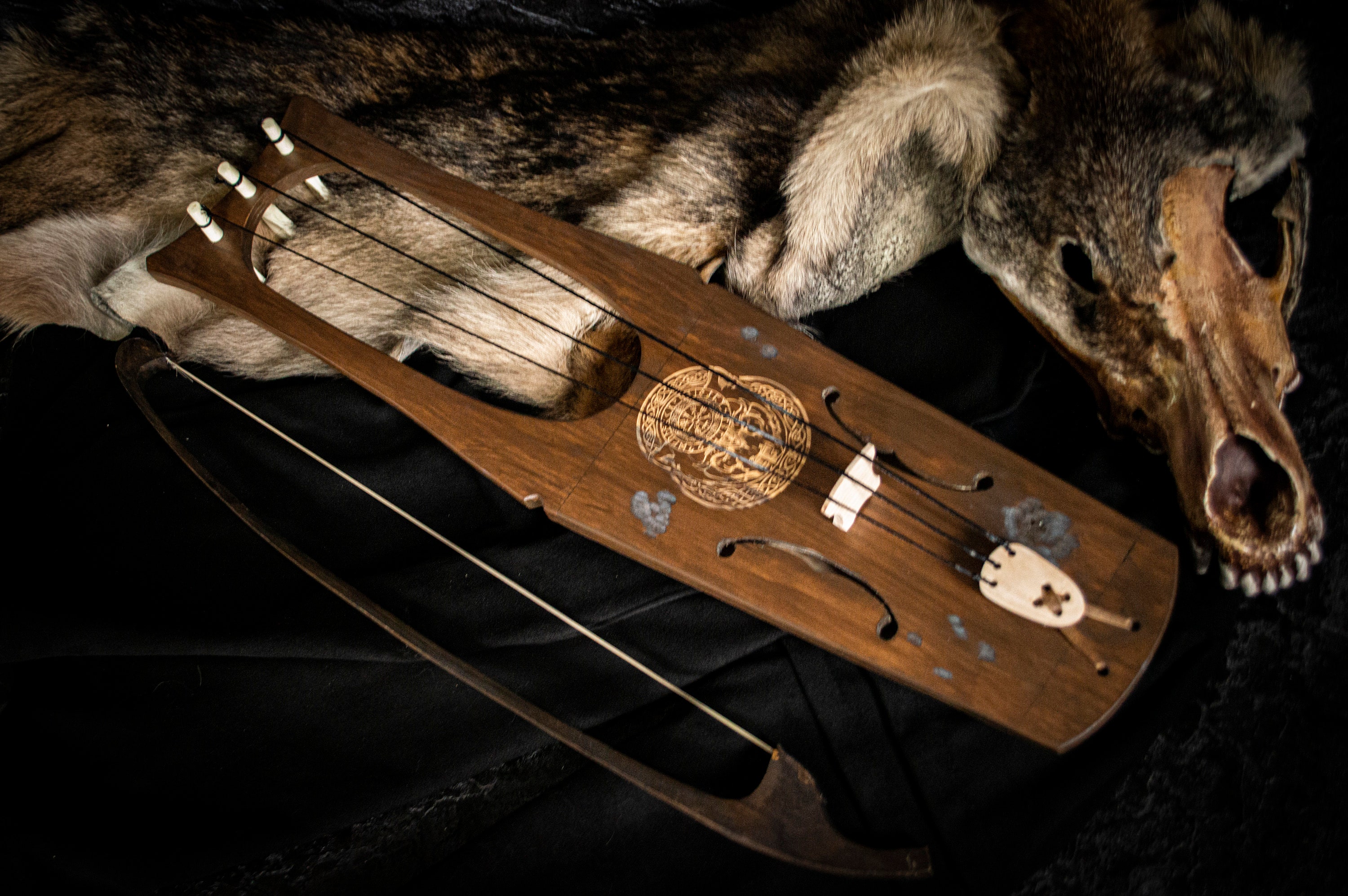 Tagelharpa scandi Beast 3 Strings Jouhikko Medieval Skald Instrument ...