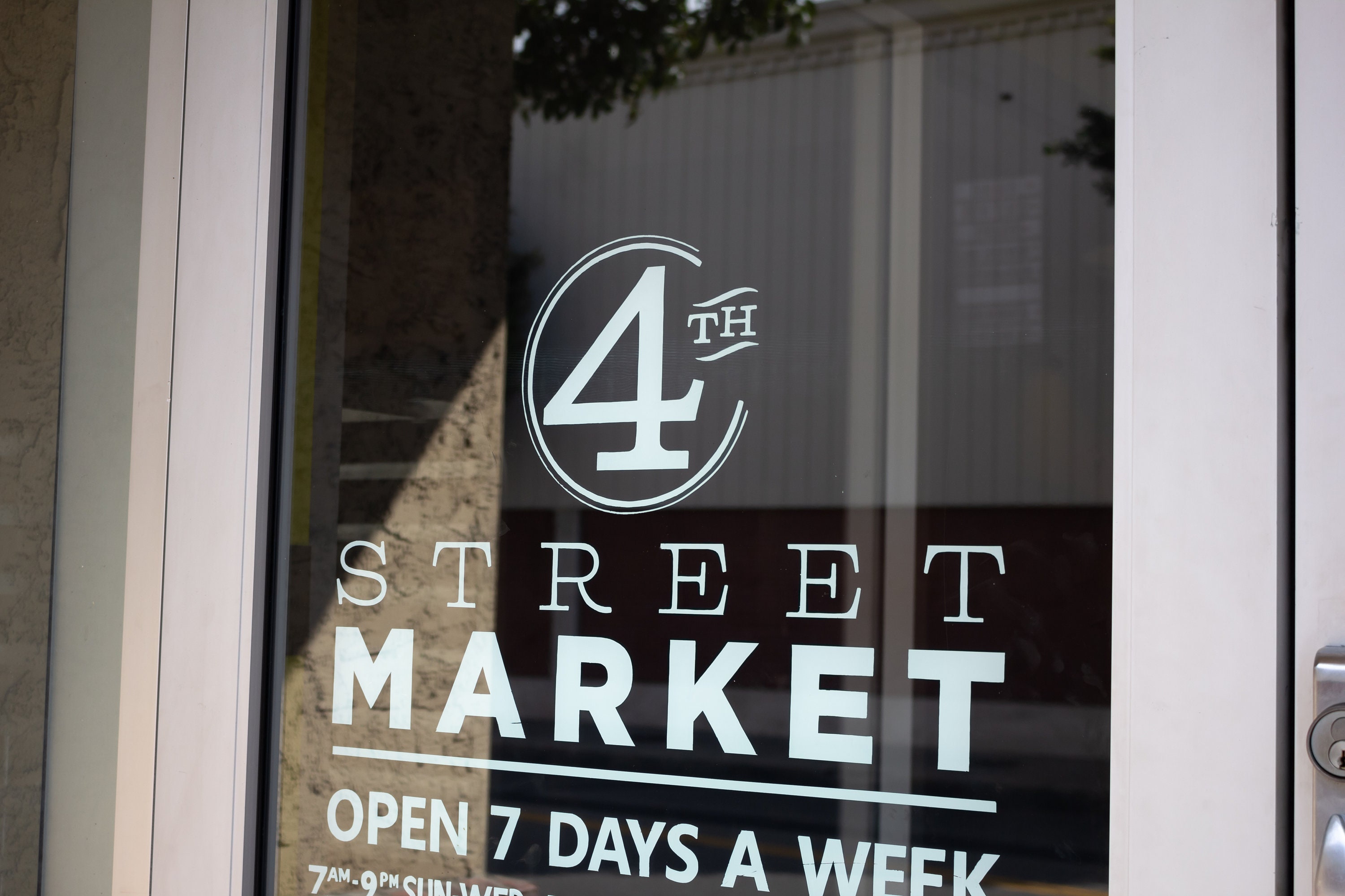 Custom Vinyl Decals Personalized Vinyl Decals Custom Business Decals ...