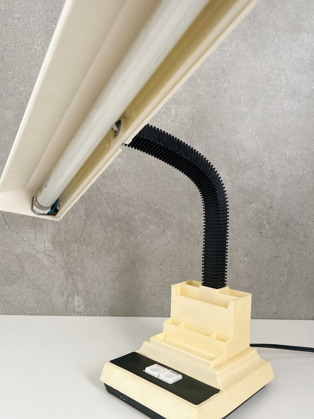 1980s Fluorescent GOOSENECK Plastic DESK LAMP Office Lighting - Etsy