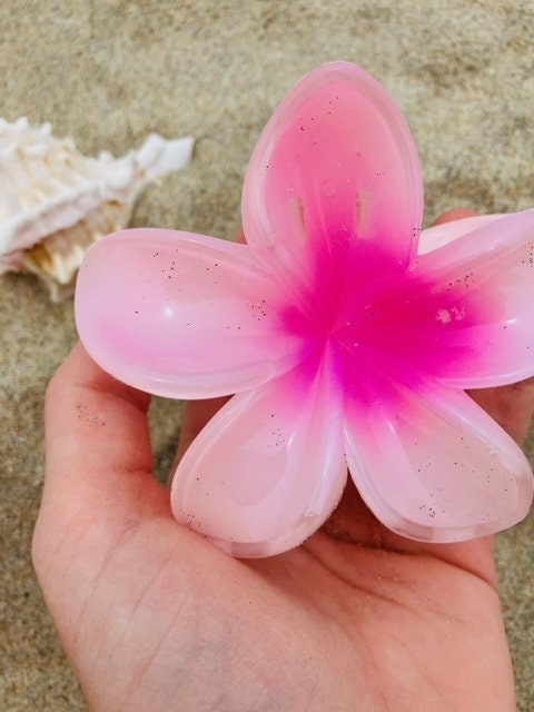 Hawaiian Flower Claw Clips - Etsy