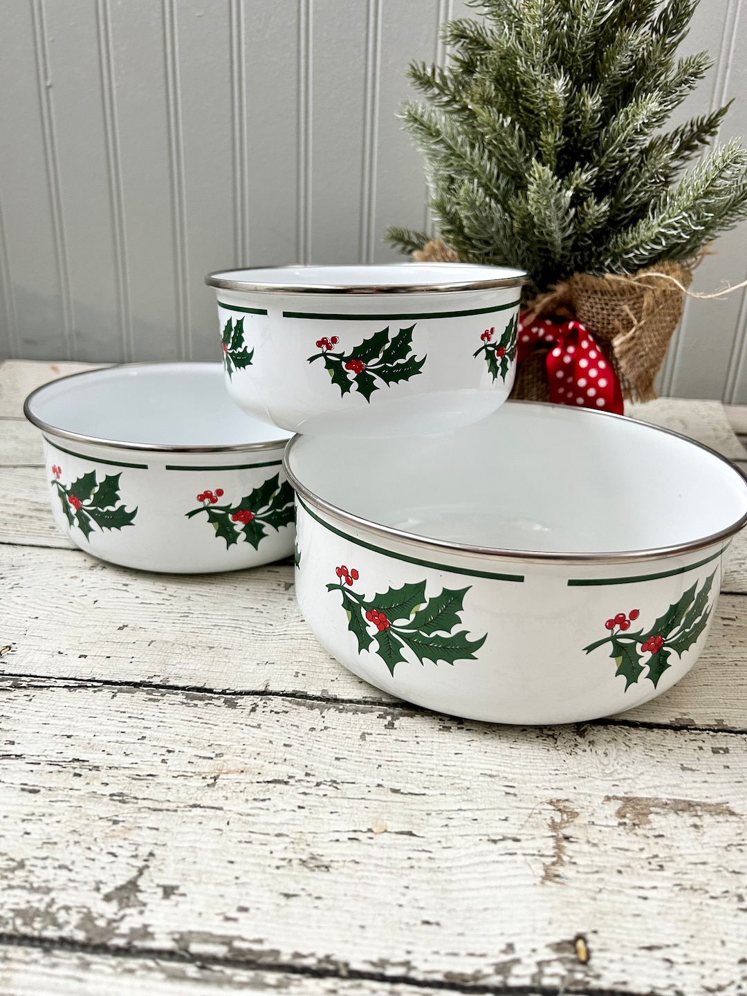 Vintage Holly Berry Nesting Bowls Enamel Nostalgic Holiday Mixing ...