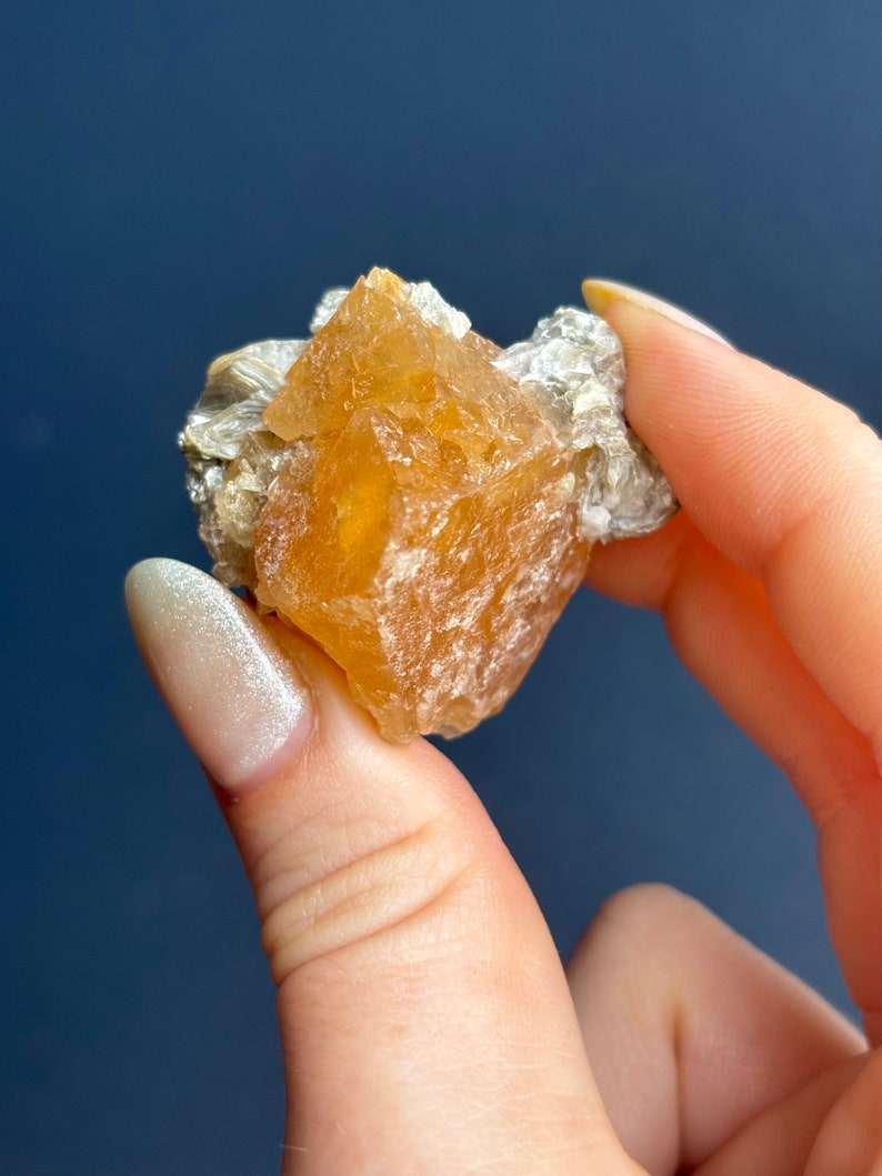 Scheelite Octahedral Crystal Specimen From Xue Bao Ding Mine China ...