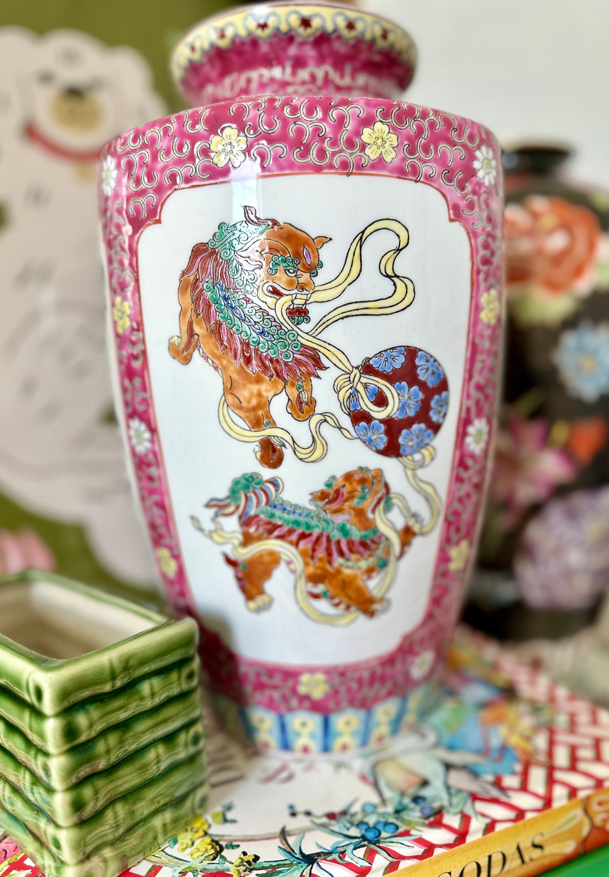 Vintage Chinese Foo Dog Vase | Chinoiserie Chic Home Decor, Grand ...