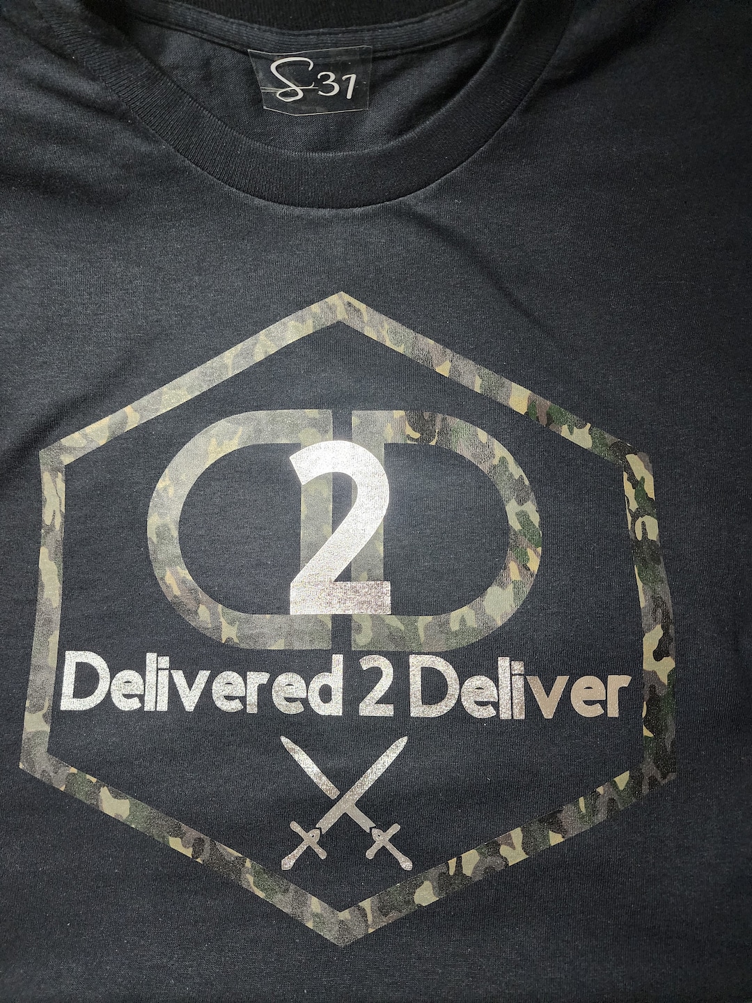 D2D Hexagon, Short Sleeves T-shirt, Camo and Gold Lettering - Etsy