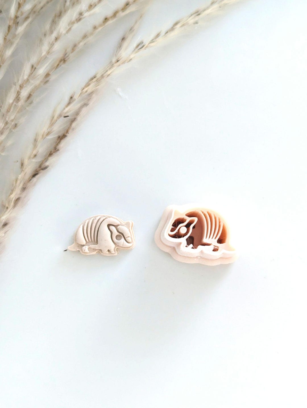Armadillo Clay Earring Imprint Cutter, 3D Printed, Clay Earring Cutter ...