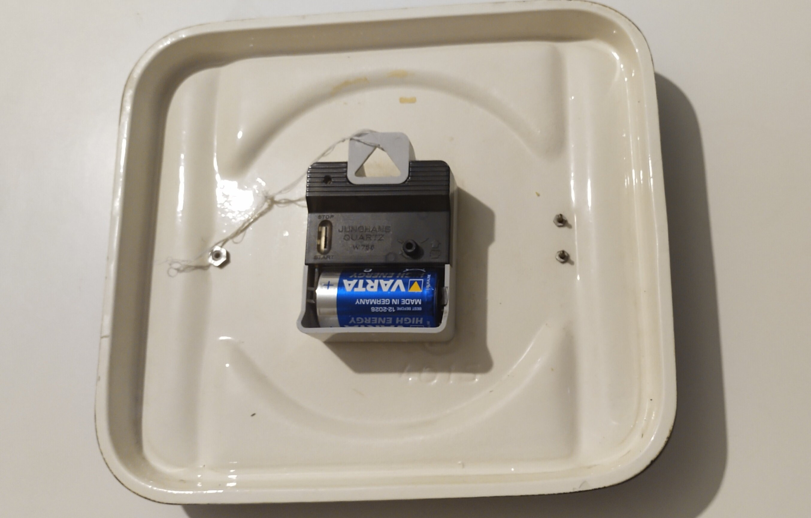 Vintage Junghans Quartz Clock 1970s German Kitchen Clock Retro Kitchen ...