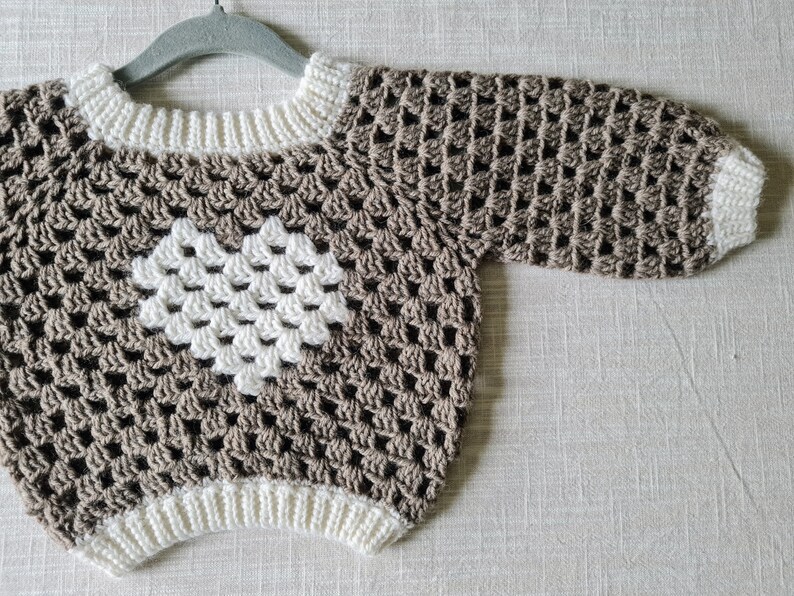 Crochet PATTERN Mini Heart Sweater sizes 0-2 2-4 4-6 and - Etsy