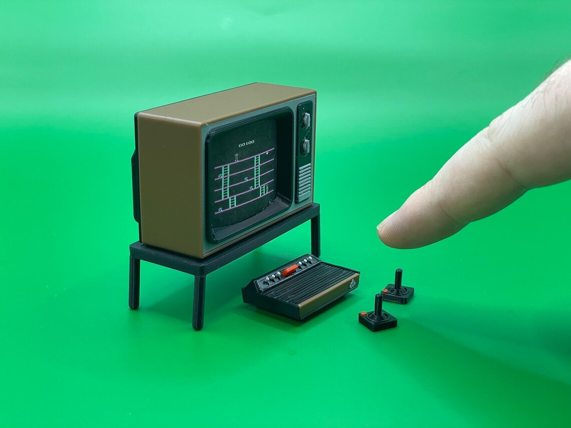 Retro 80s Gaming Setup 3D STL – 1:12 Scale Dollhouse Console & TV ...