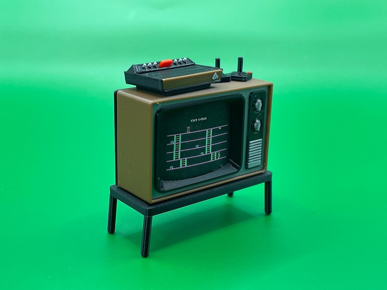 Retro 80s Gaming Setup 3D STL – 1:12 Scale Console & CRT TV for ...