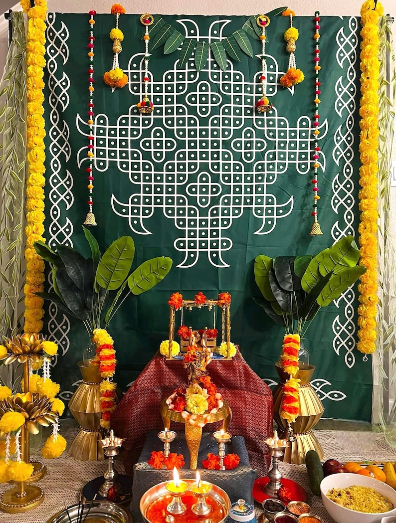Rangoli Kolam Backdrop: Traditional Indian Pooja Decoration, Green/red ...