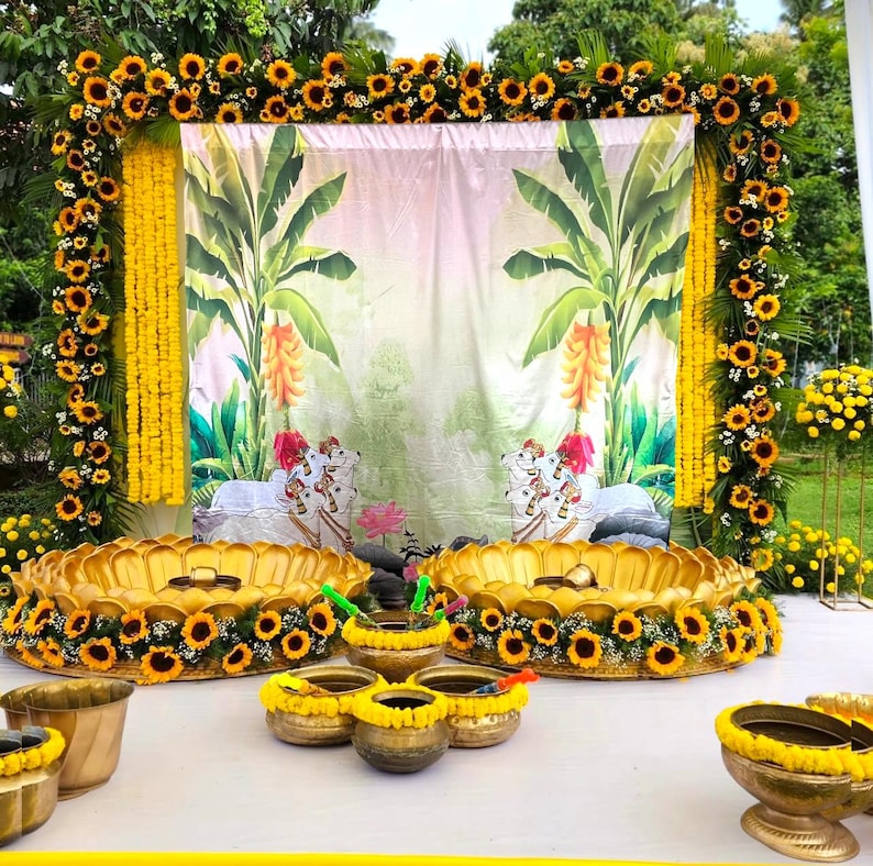 Pichwai Cow & Banana Tree Backdrop: Indian Festive Decor, 8x8 FT Crush ...