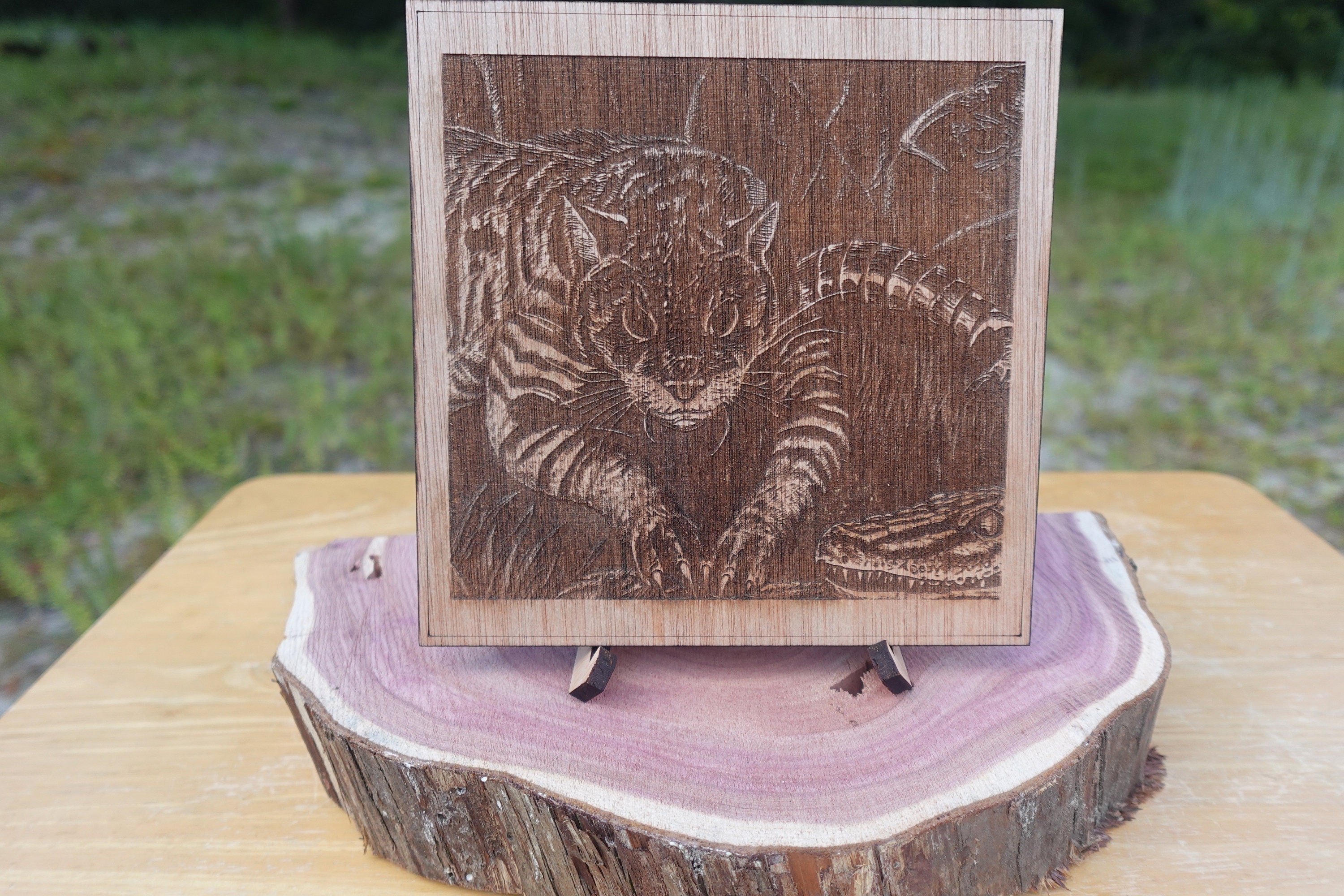 Predator Art - Cat - Gator - Swamp - Engraved - Red Oak - With Stand ...