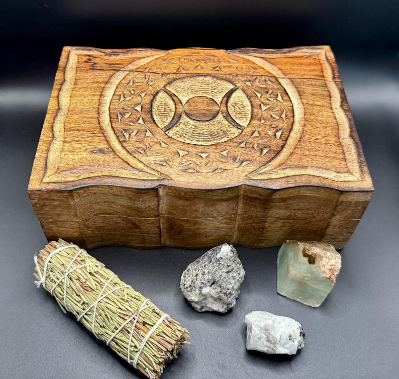 Velvet-lined Triple Moon Altar Box – 9x6x3 Inch Wooden Witch Chest for ...