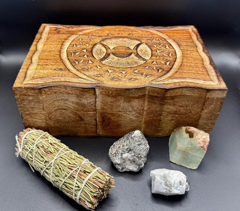 Velvet-lined Triple Moon Altar Box – 9x6x3 Inch Wooden Witch Chest for ...