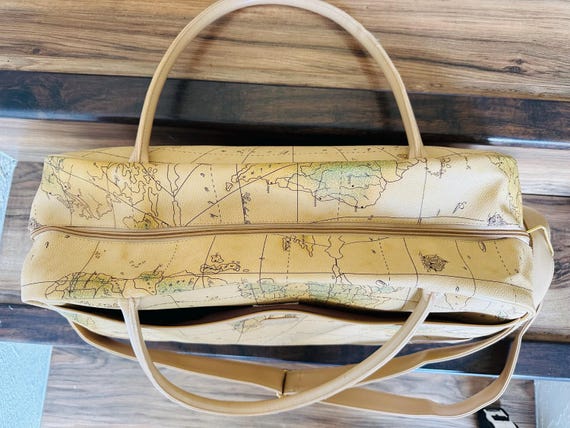 Vintage 80s signature Club Large World Map Carry On B… - Gem