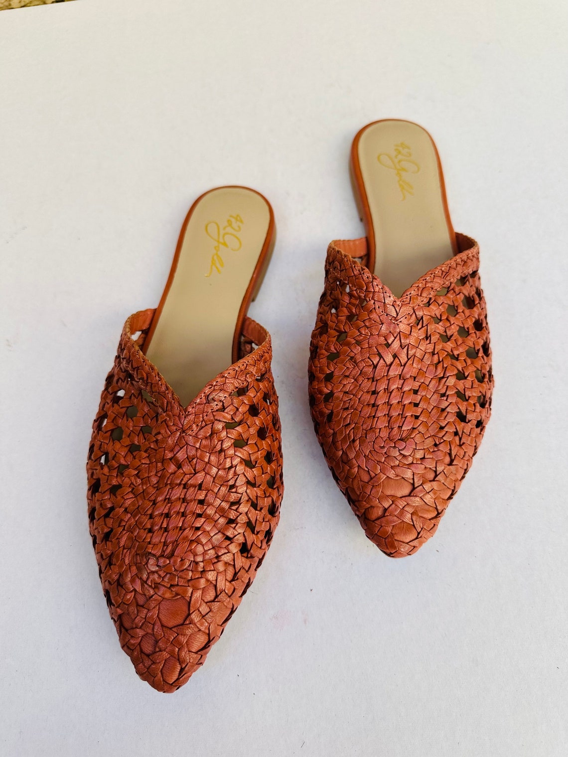 Charmed Mecca Tan Woven Leather Pointed-toe Flats 42 Gold - Etsy