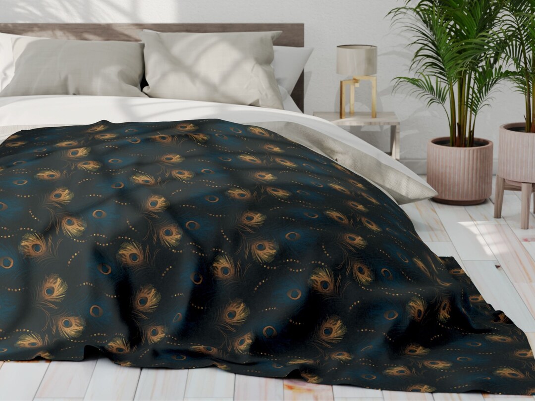 Luxurious Unique Arctic Fleece Peacock Feather Pattern Bed Blanket ...