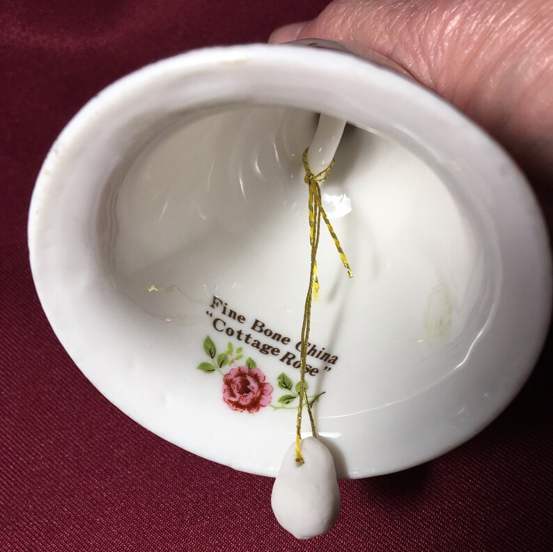 Vintage Cottage Rose Bell, Bone China Made in Taiwan, White, Roses - Etsy