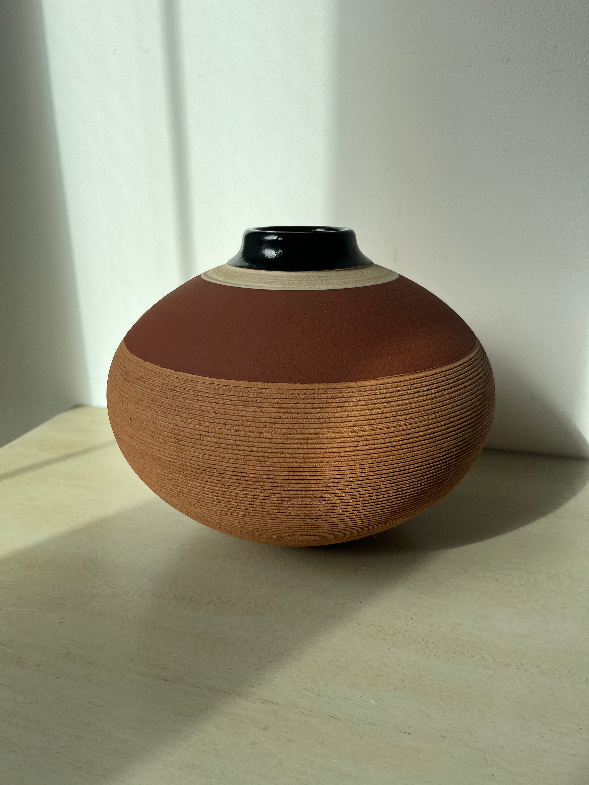 Vintage Renee Margolin Pottery Vase - Etsy