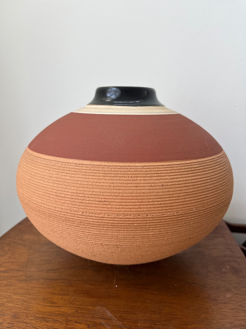 Vintage Renee Margolin Pottery Vase - Etsy