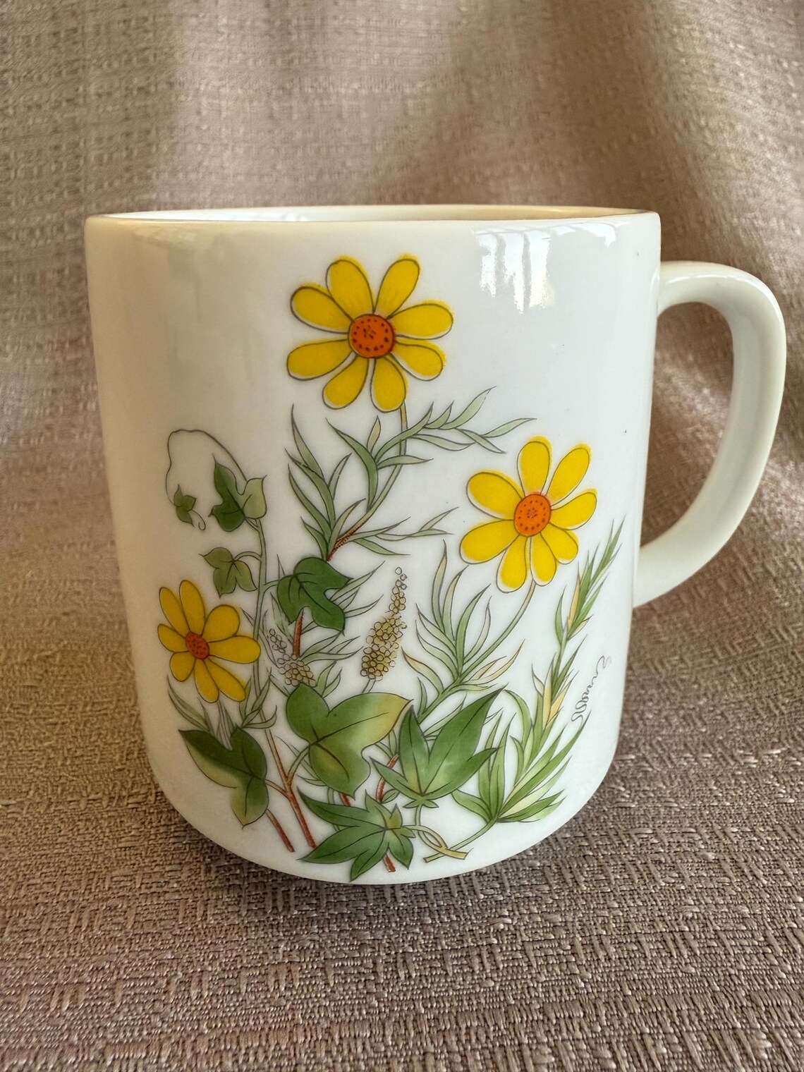 Midcentury Floral Mugs, Set of 2, MINT Condition, 1960s Yellow & Pink ...