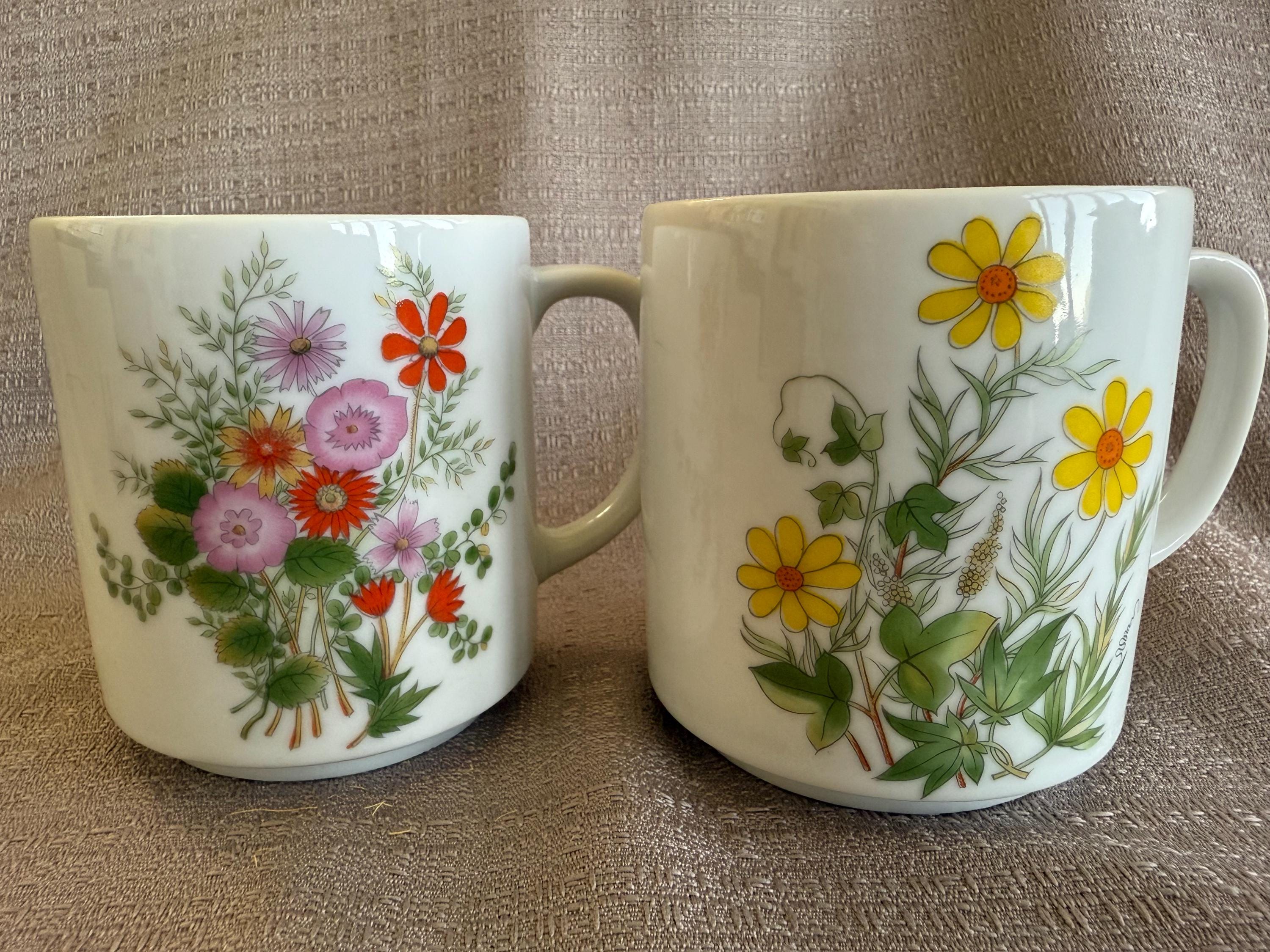 Midcentury Floral Mugs, Set of 2, MINT Condition, 1960s Yellow & Pink ...