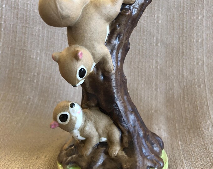 MINT Vintage Ceramic Squirrel Figurine, MINT Condition, MCM Porcelain ...