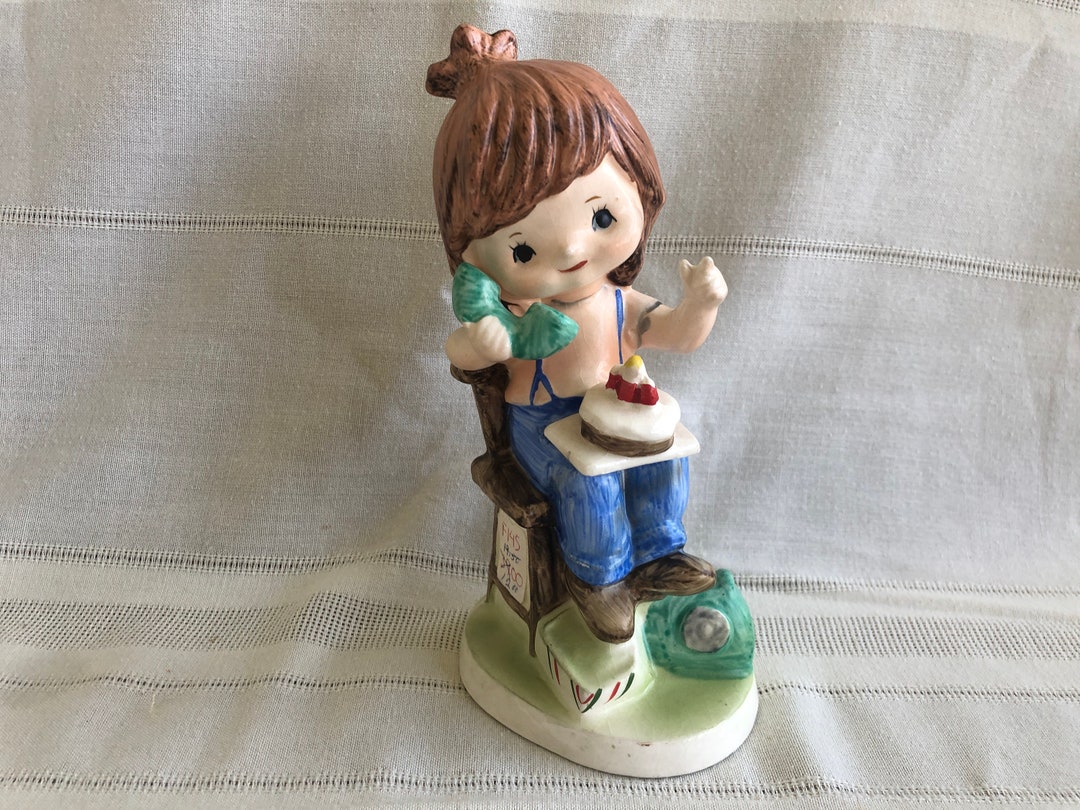 Vintage Ceramic Girl on Phone With Cake, EXCELLENT CONDITION, Porcelain ...