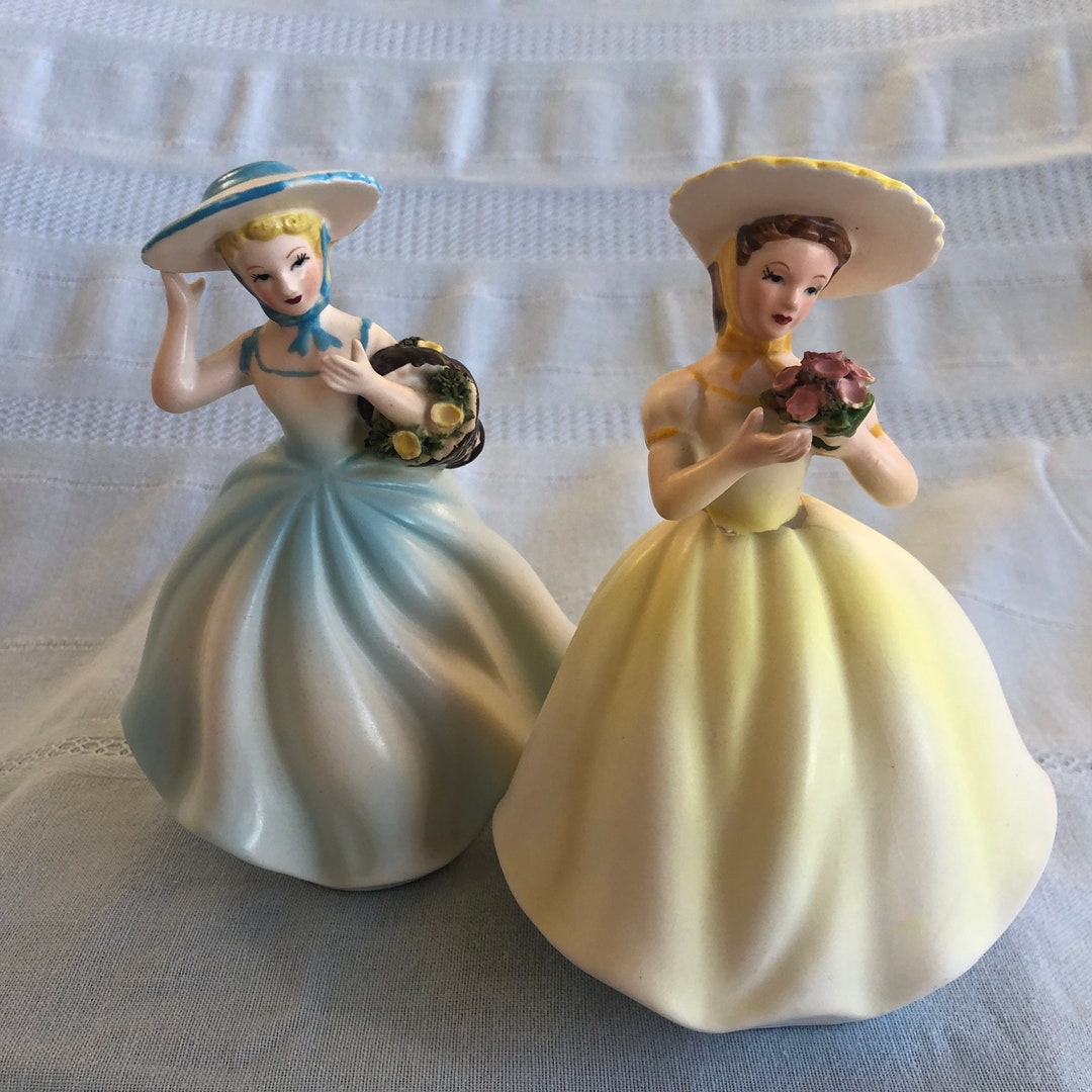 NAPCO Ceramic Lady Figurines Vintage, MINT CONDITION, Retro 1960s ...