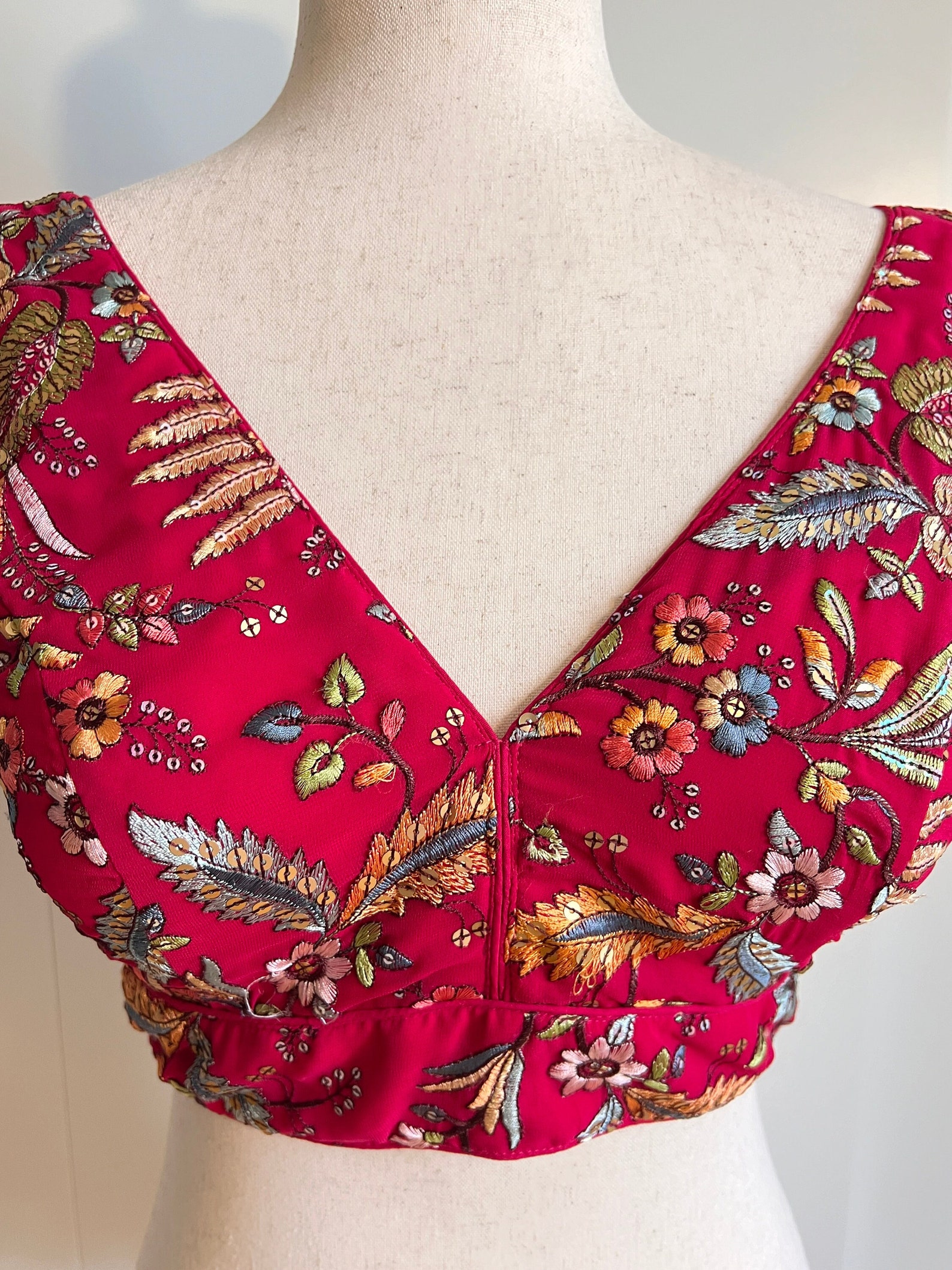 Red Embroidered V-neck Blouse, Sequin Detail, Sleeveless - Etsy