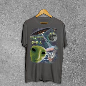 Funny Alien Cat Meme T-shirt, Silly Cats Shirt, Gift for Cat Lover ...