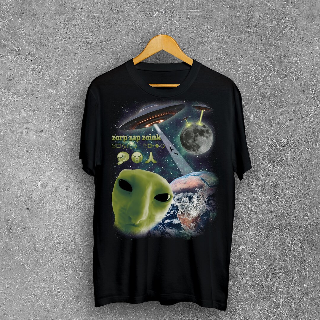 Funny Alien Cat Meme T-shirt, Silly Cats Shirt, Gift for Cat Lover ...