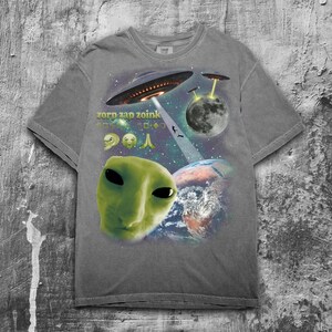 Funny Alien Cat Meme T-shirt, Silly Cats Shirt, Gift for Cat Lover ...