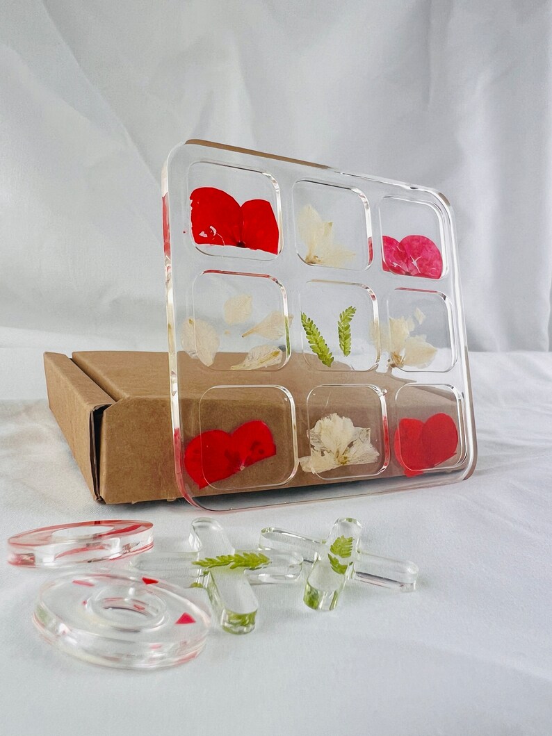 Naughts and Crosses Set, Resin Tic Tac Toe Game, Clear With Dried ...