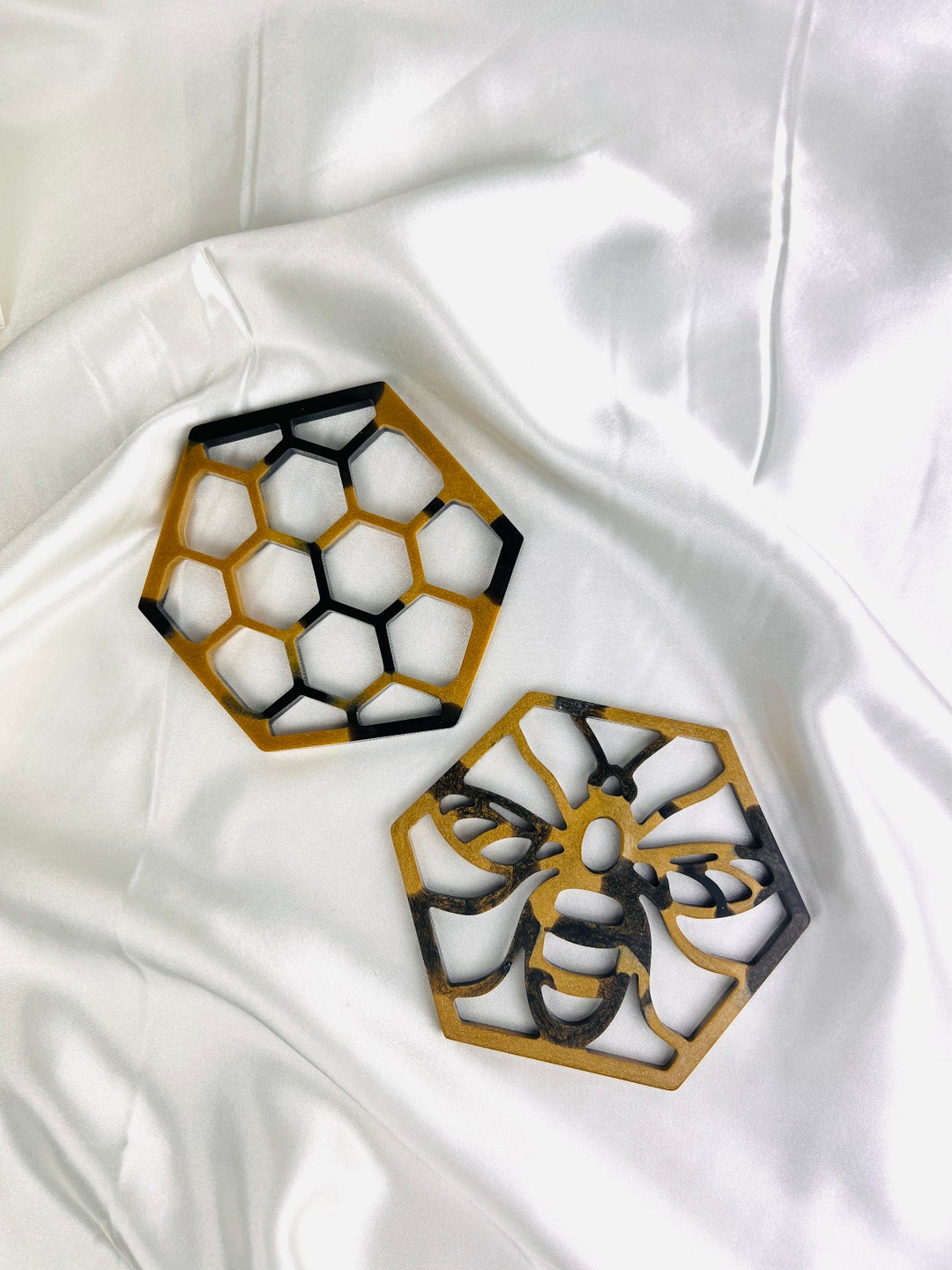 Black Honeycomb Resin Coaster Set, Manchester Bee Drink Mats, Unique ...