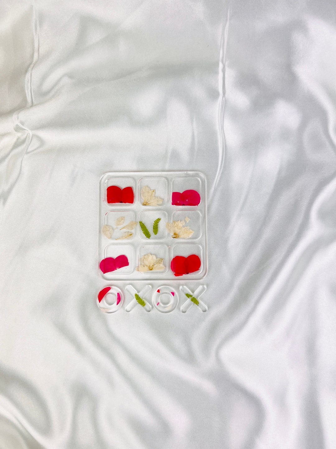 Naughts and Crosses Set, Resin Tic Tac Toe Game, Clear With Dried ...