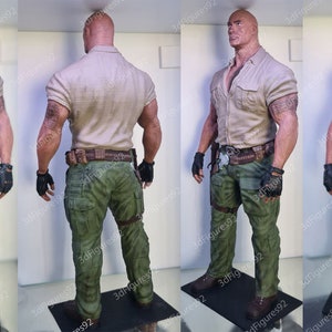 Jumanji Smolder Bravestone Dwayne Johnson Ruby Roundhouse Karen Gillan ...