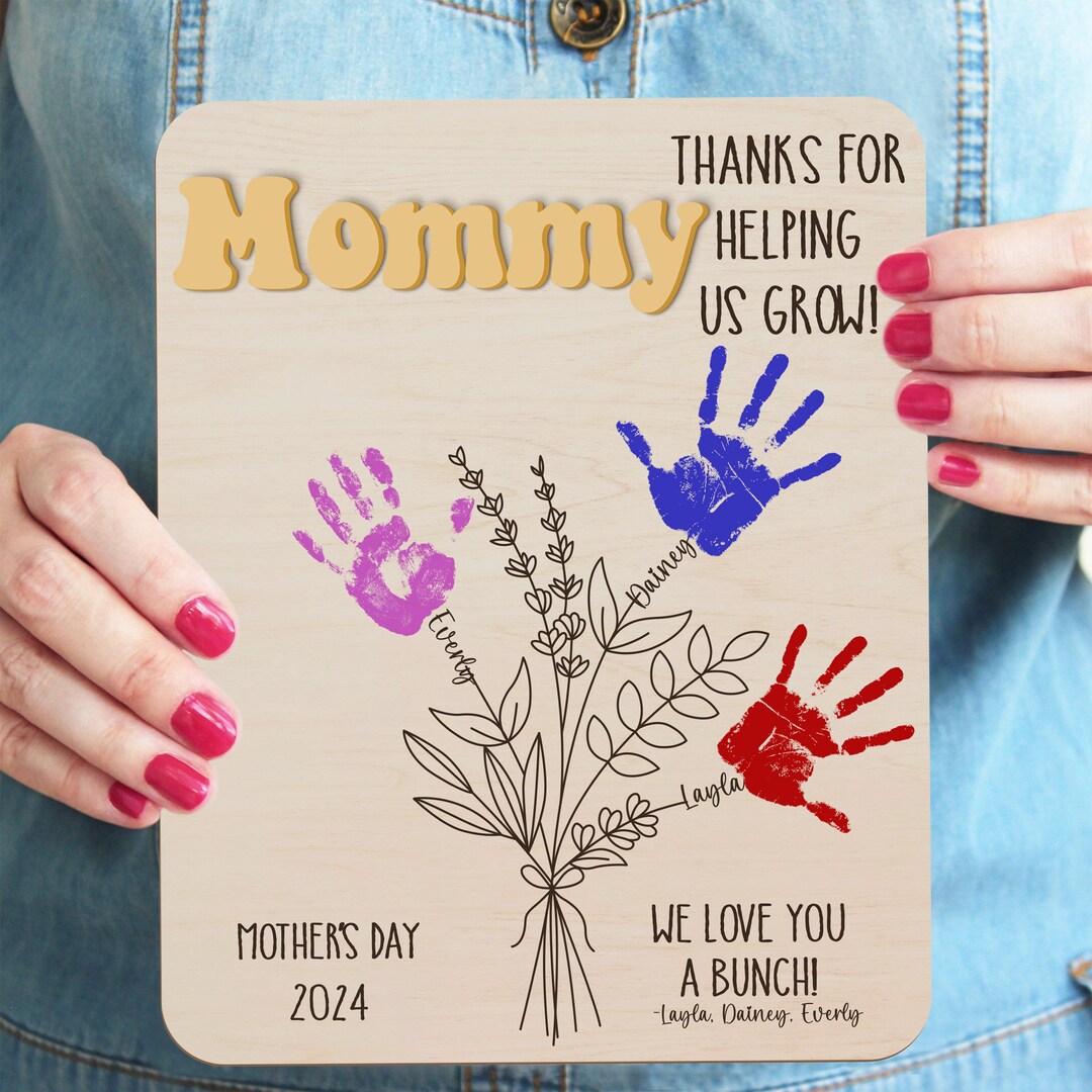 DIY Handprint Personalized Mothers Day Flower Sign, Handprint Crafts ...