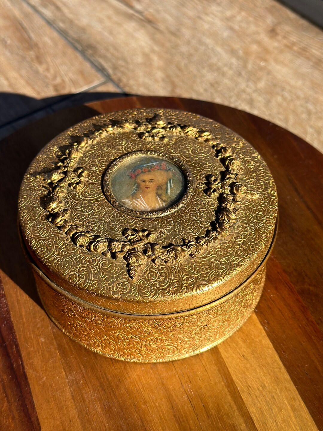 Vintage Apollo Gold Ormolu Hollywood Regency Signed Portrait Vanity ...