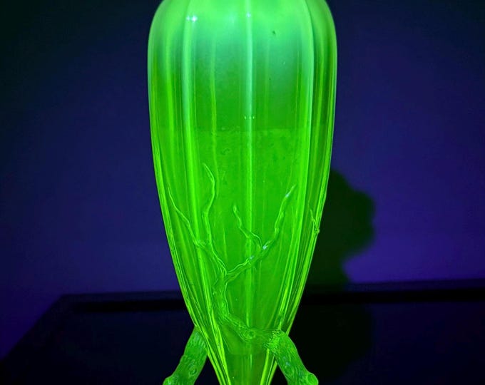 Antique Northwood Twig Vaseline Uranium Glass Opalescent Rim 7.5” Bud ...