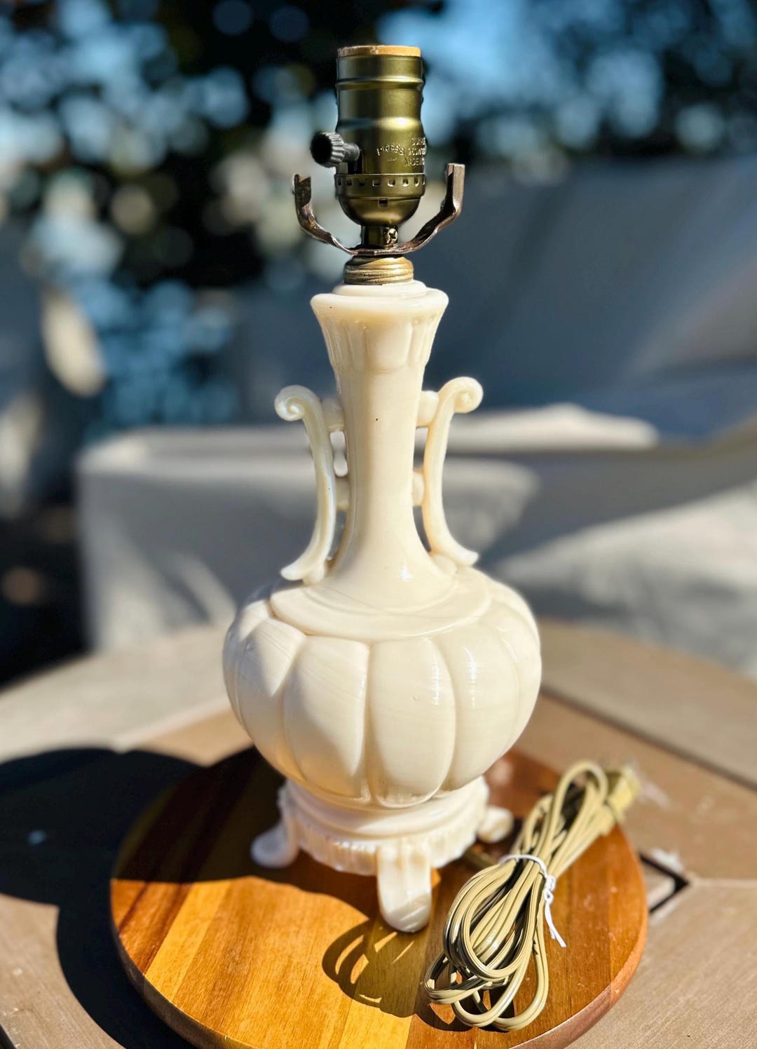 Vintage Aladdin Alacite Vase Form Electric Table Lamp/base, G-267A, NEW ...