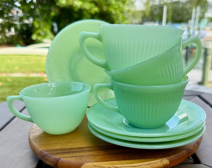 Vintage 8 (eight) Piece Set of Jadeite Dinnerware, Four G3879-cups ...
