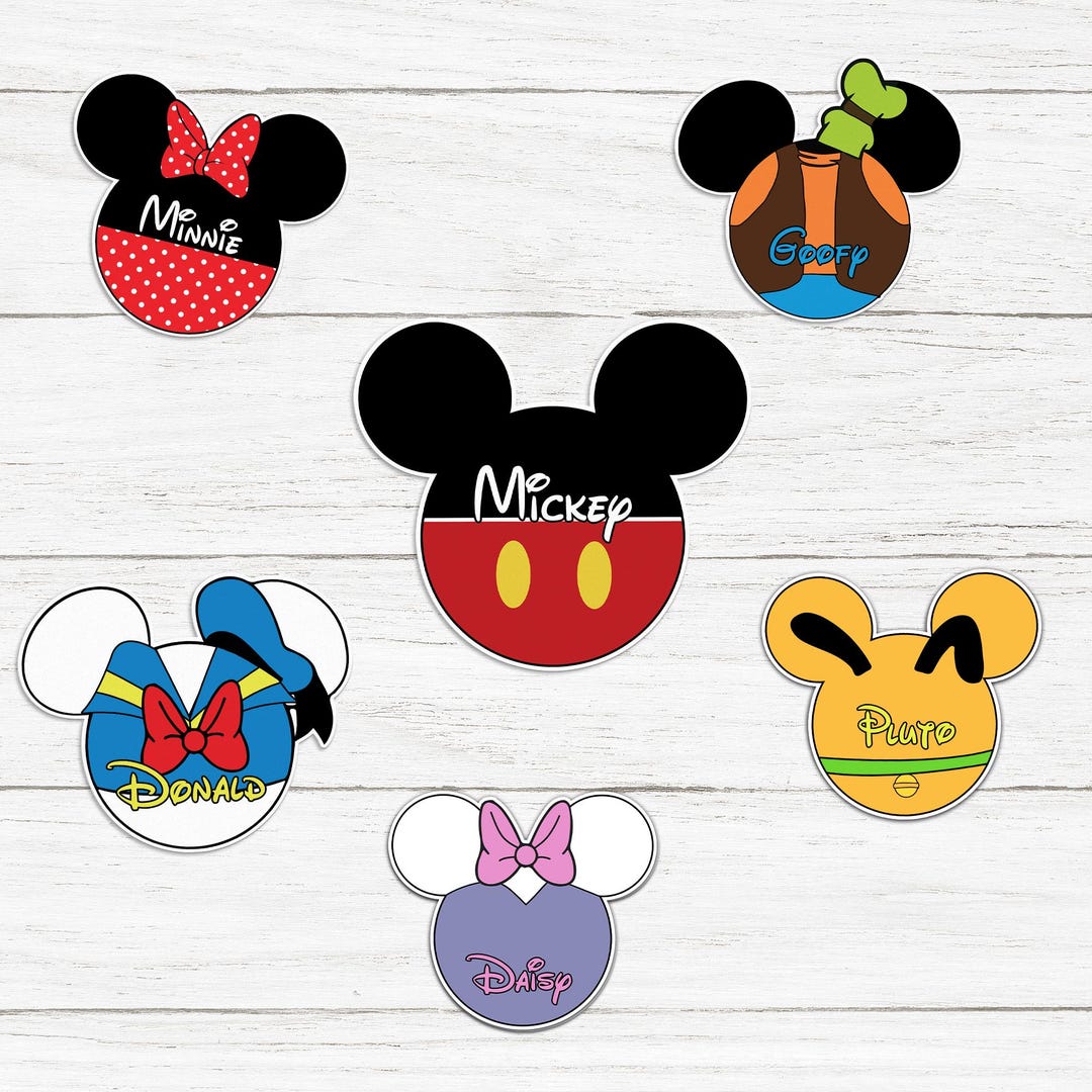 Custom Disney Cruise Door Magnet, Mickey and Friends, Minnie, Donald ...
