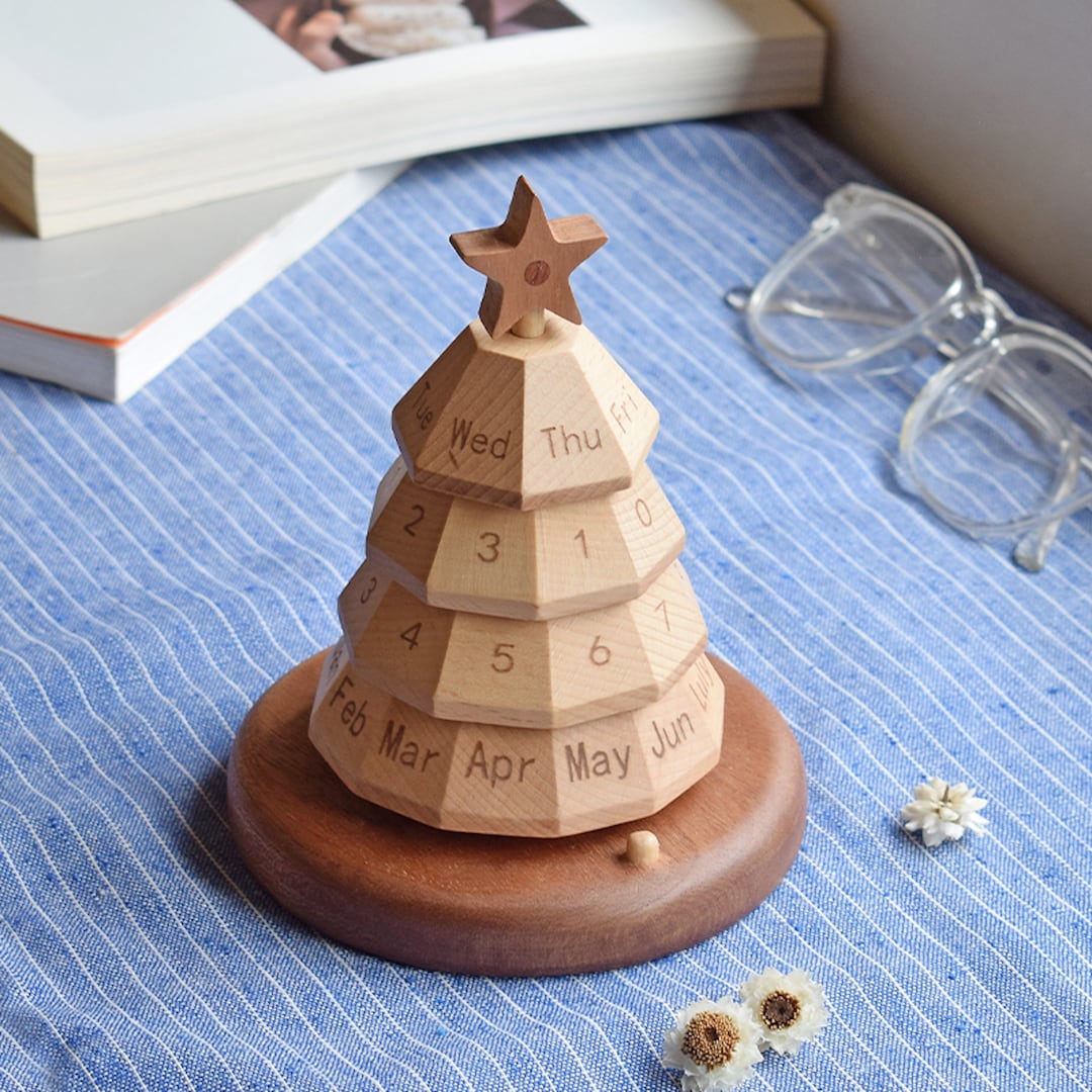 Christmas Tree Perpetual Calendar /desk Calendar /wood Calendar /office ...