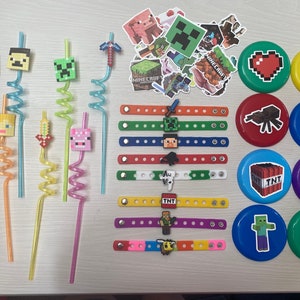 Minecraft Party Favor Bundle, Bags Included for Goody Bags, Party Bags ...